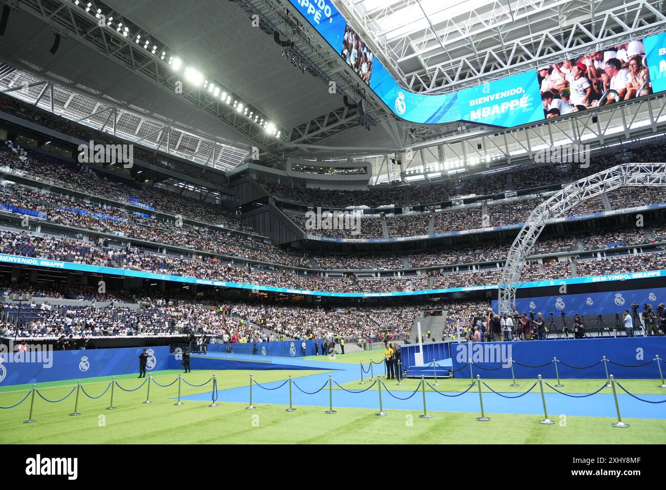 Kylian Mbappe presentation at Santiago Bernabeu Stadium on July 16 ...