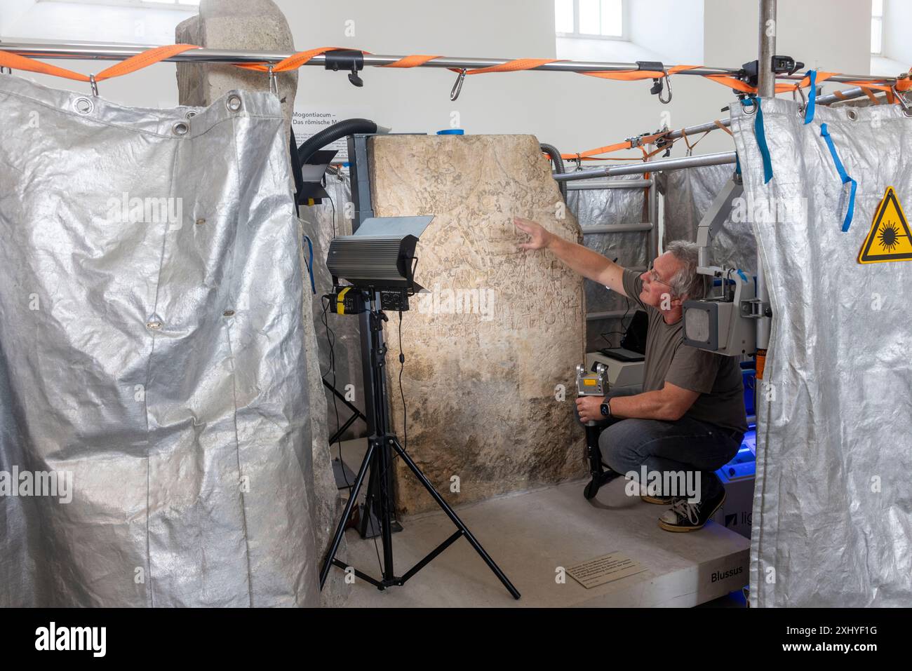 Blussus stone hi-res stock photography and images - Alamy