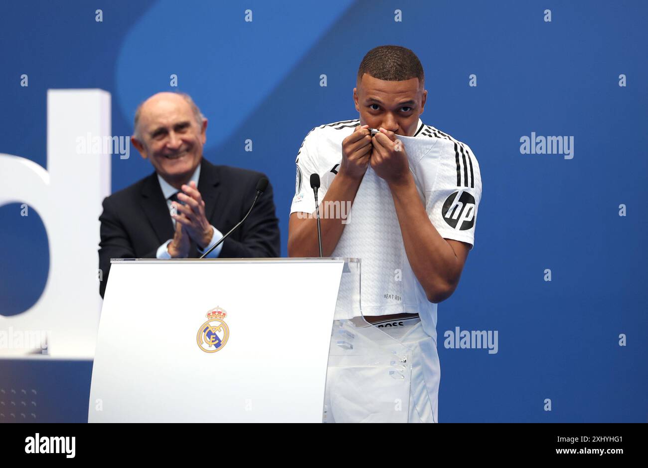 Real Madrid president Florentino Perez and new Real Madrid player ...