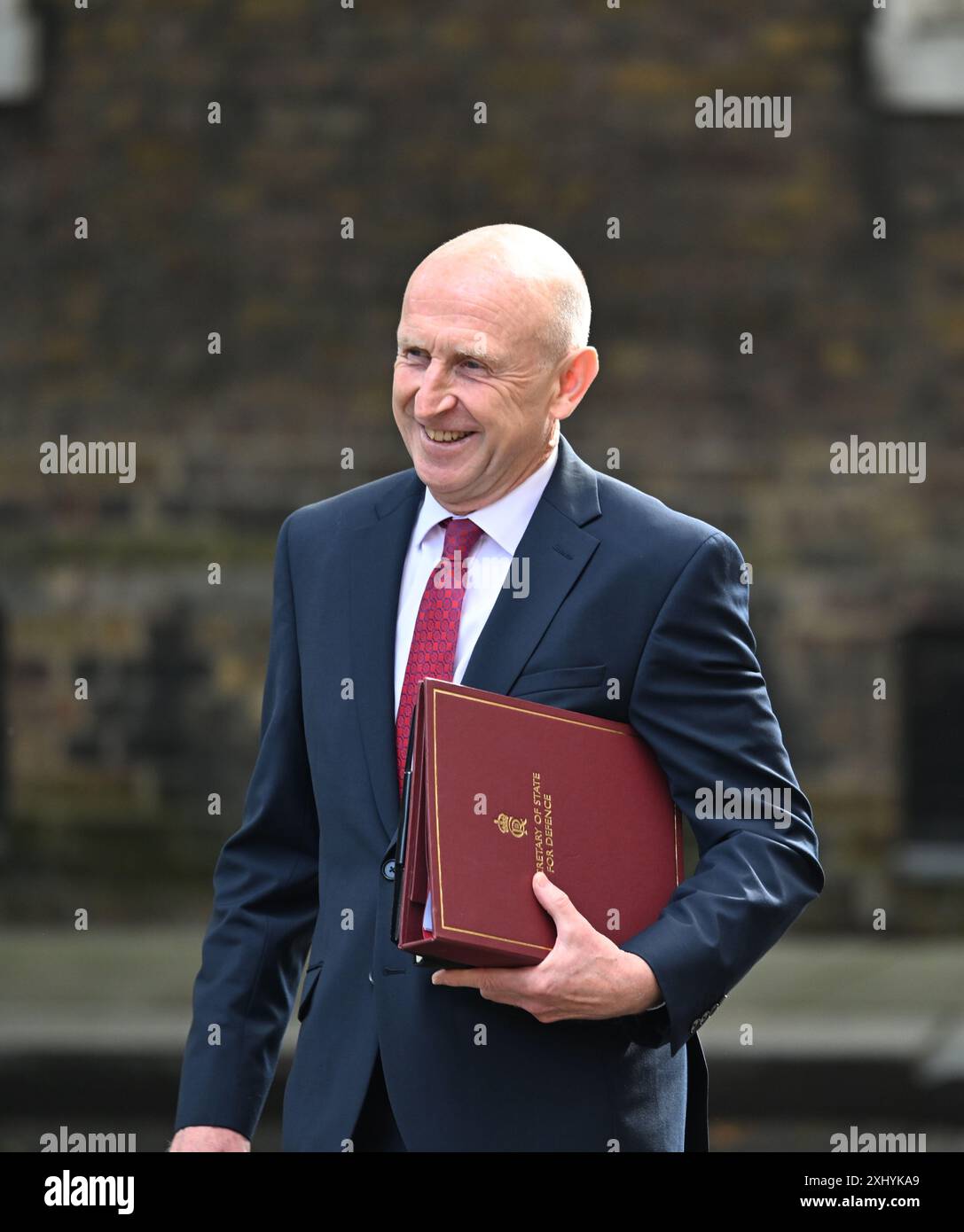 Secretary john healey left hi-res stock photography and images - Alamy