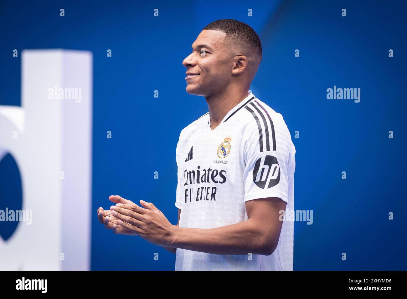 Kylian mbappe real madrid presentation hi-res stock photography and ...