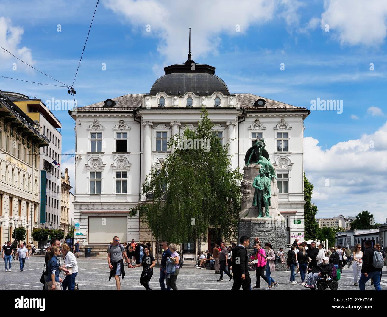 Preseren Square with the Preseren Monument and Central Pharmacy bulding ...