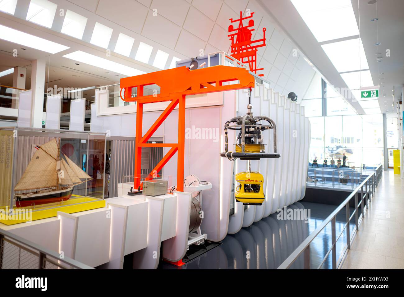 Bremerhaven, Germany. 16th July, 2024. A walk-on research ship ...