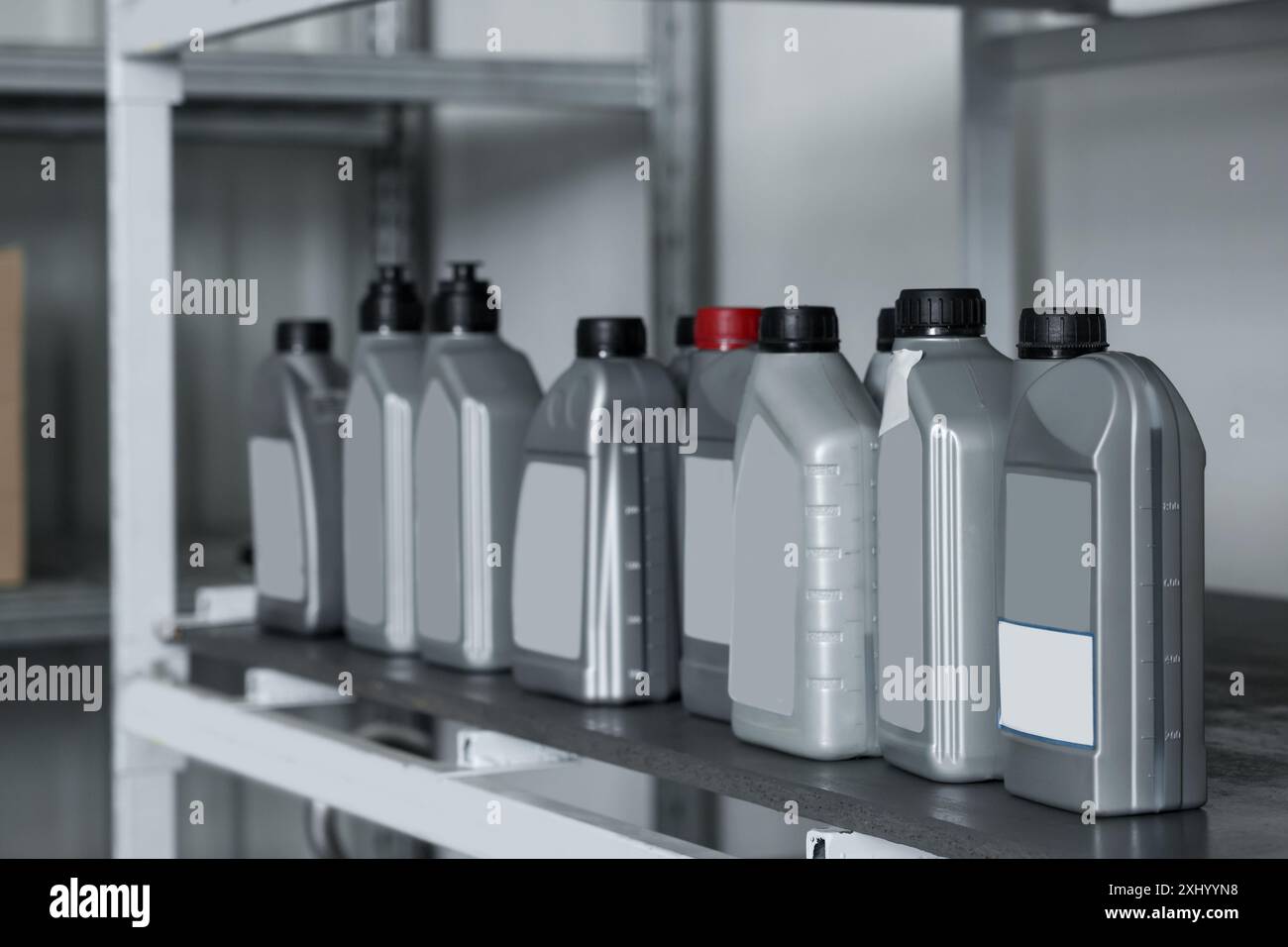 Motor oil containers hi-res stock photography and images - Alamy