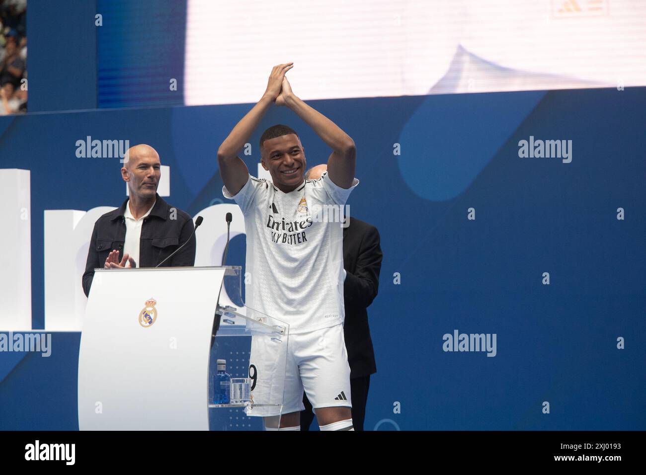 Mbappe 2024 presentation real madrid hi-res stock photography and ...