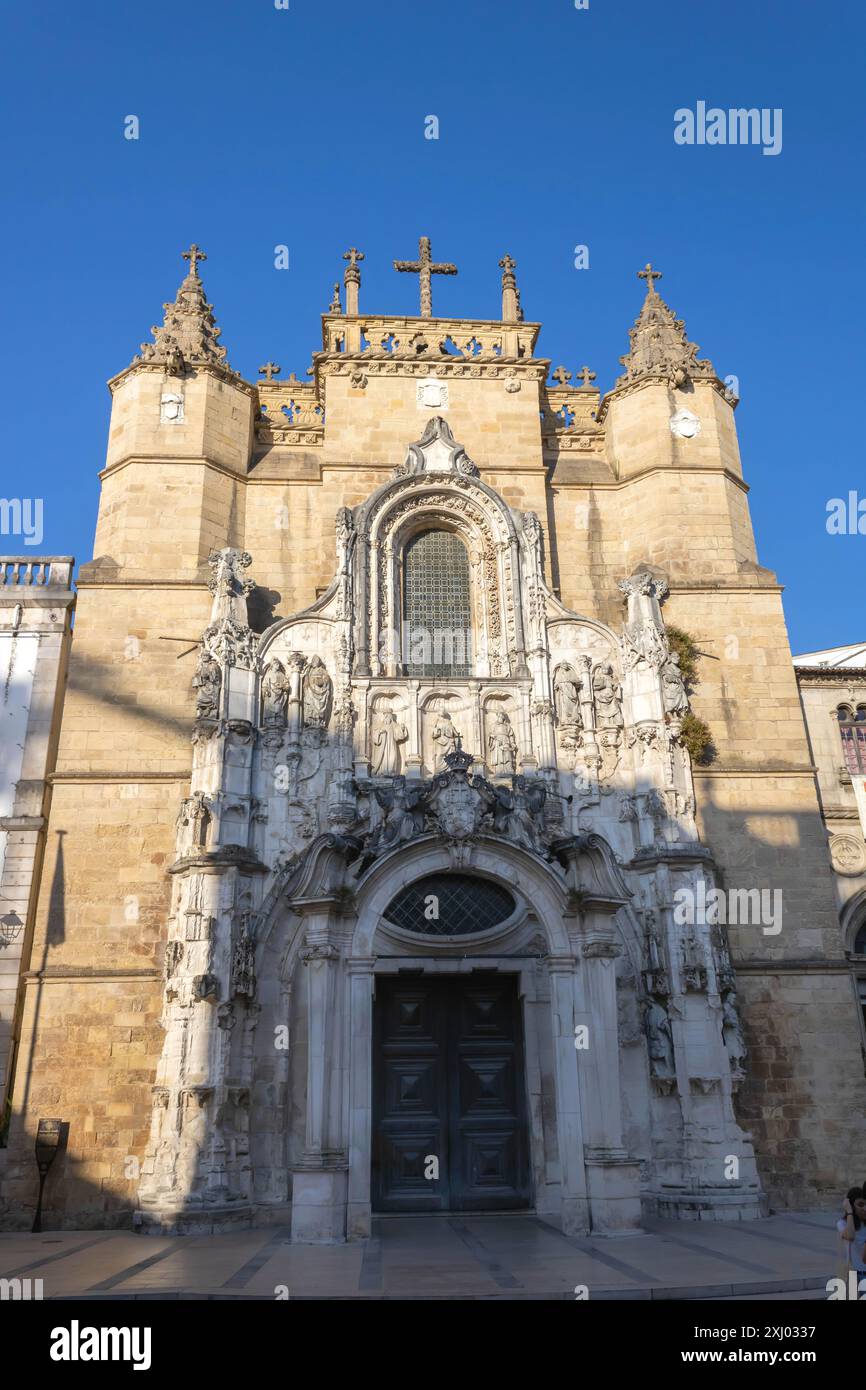 Cross portugal hi-res stock photography and images - Alamy
