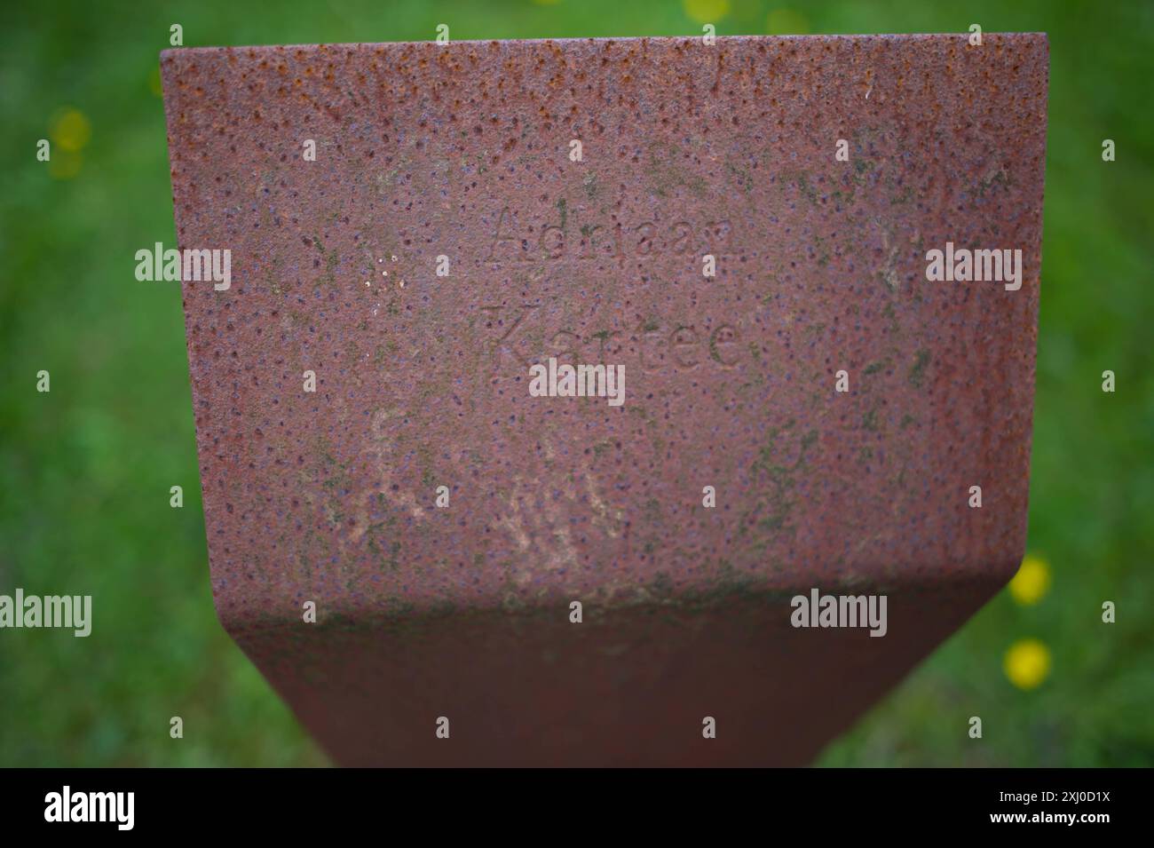 Husum, Schleswig-Holstein Stelenfeld, mit 300 Stelen, die an die ...