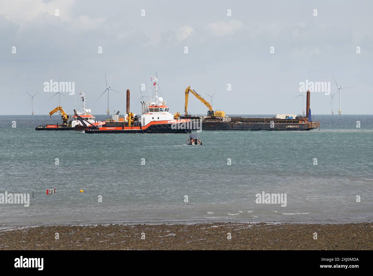 Work continues on the construction by Southern Water of a new 1km ...