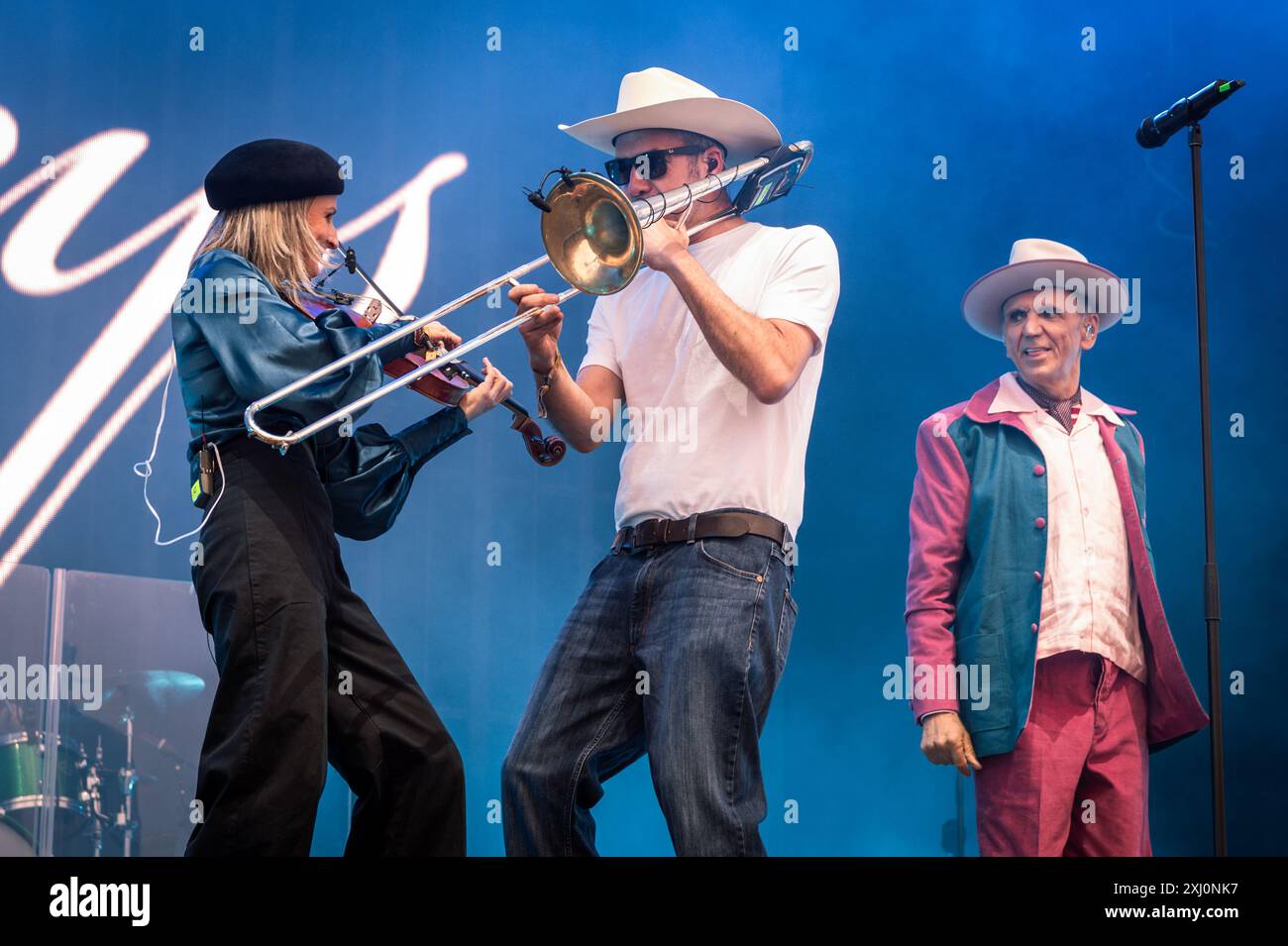 Bearded theory 2024 hi-res stock photography and images - Alamy