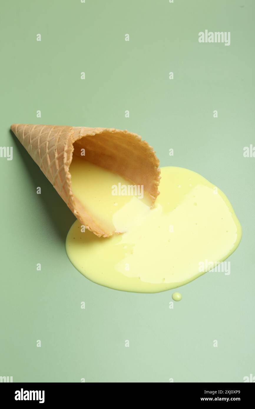 Melted green ice cream hi-res stock photography and images - Alamy