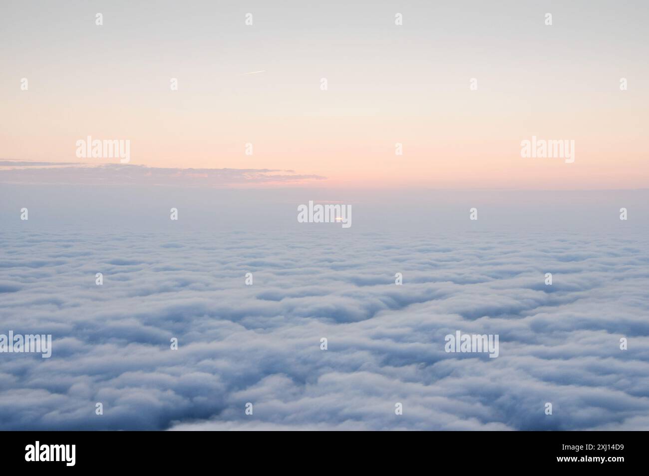 Sunrise high above clouds hi-res stock photography and images - Alamy