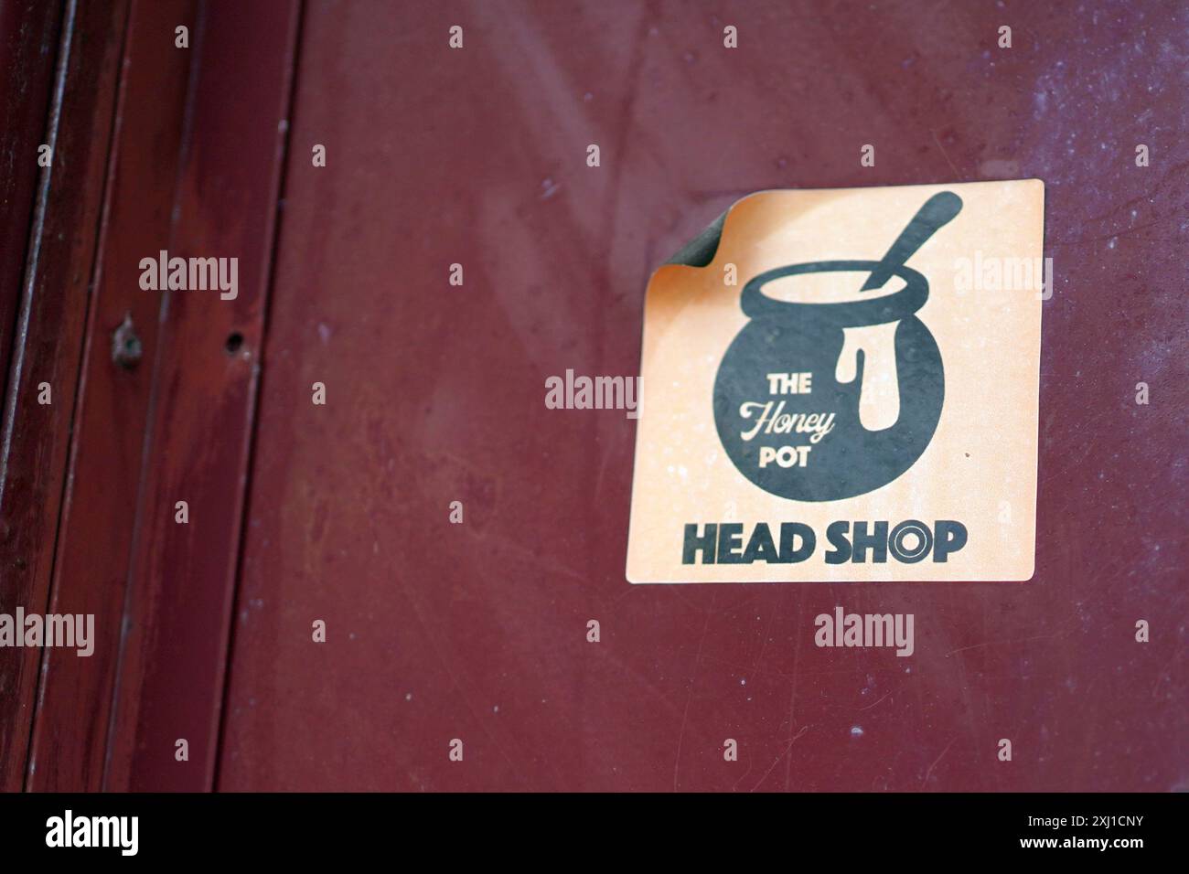 The Honey Pot Lamp Post sticker in Cardiff, July 2024 Stock Photo - Alamy