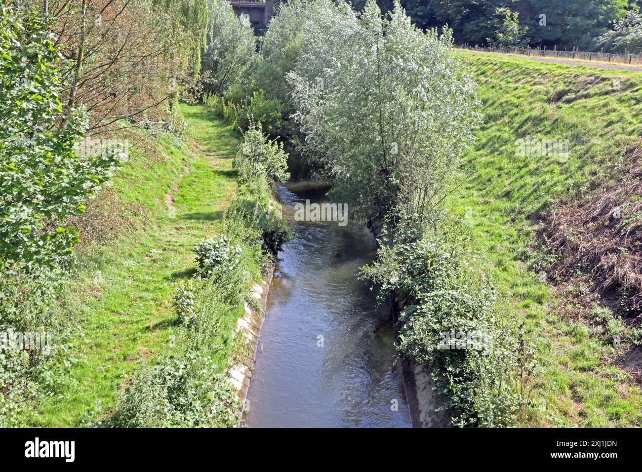 Schmutzwasserlauf hi-res stock photography and images - Alamy