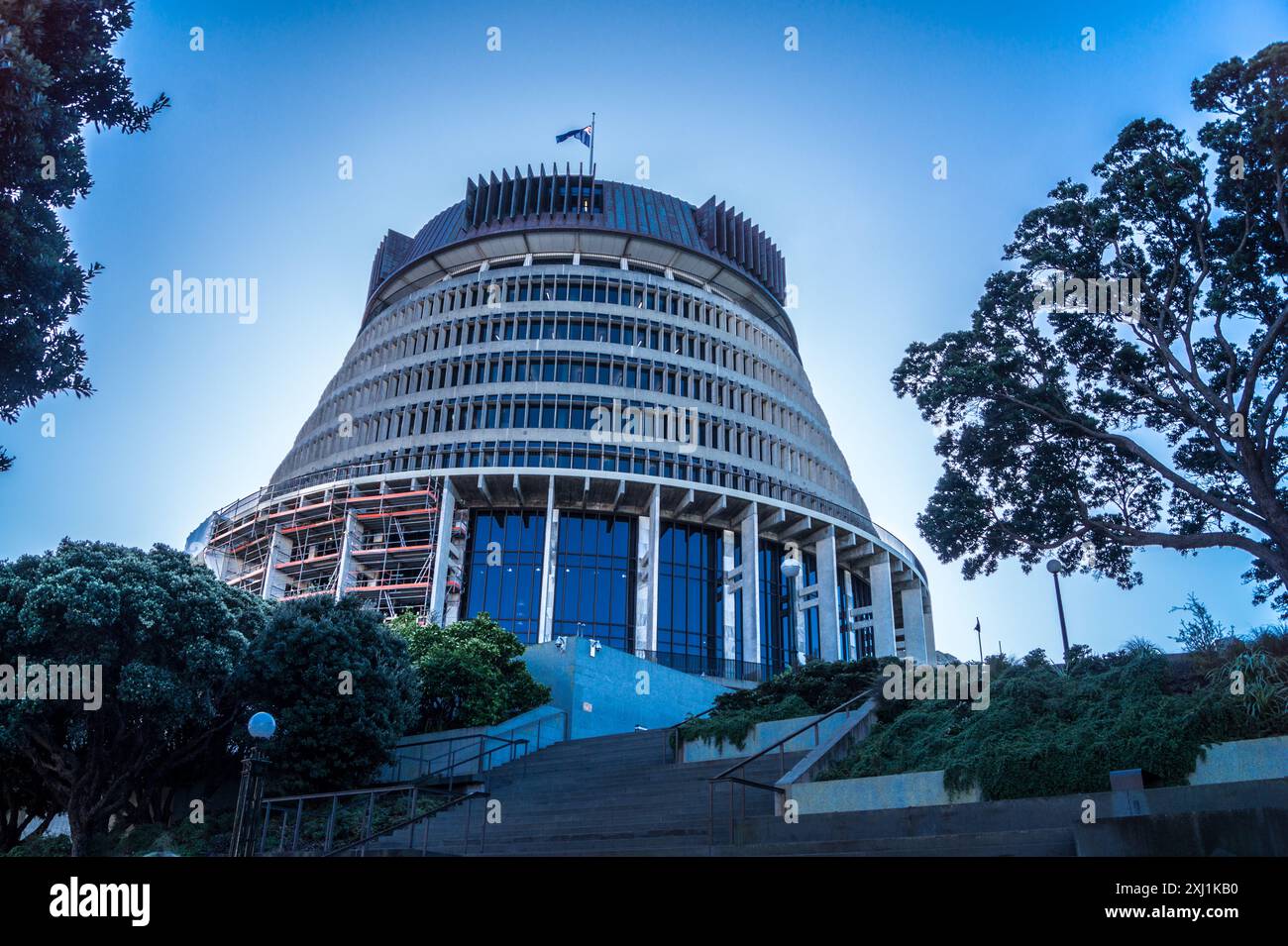 "The Beehive" government building by Basil Spence and Fergus Sheppard ...