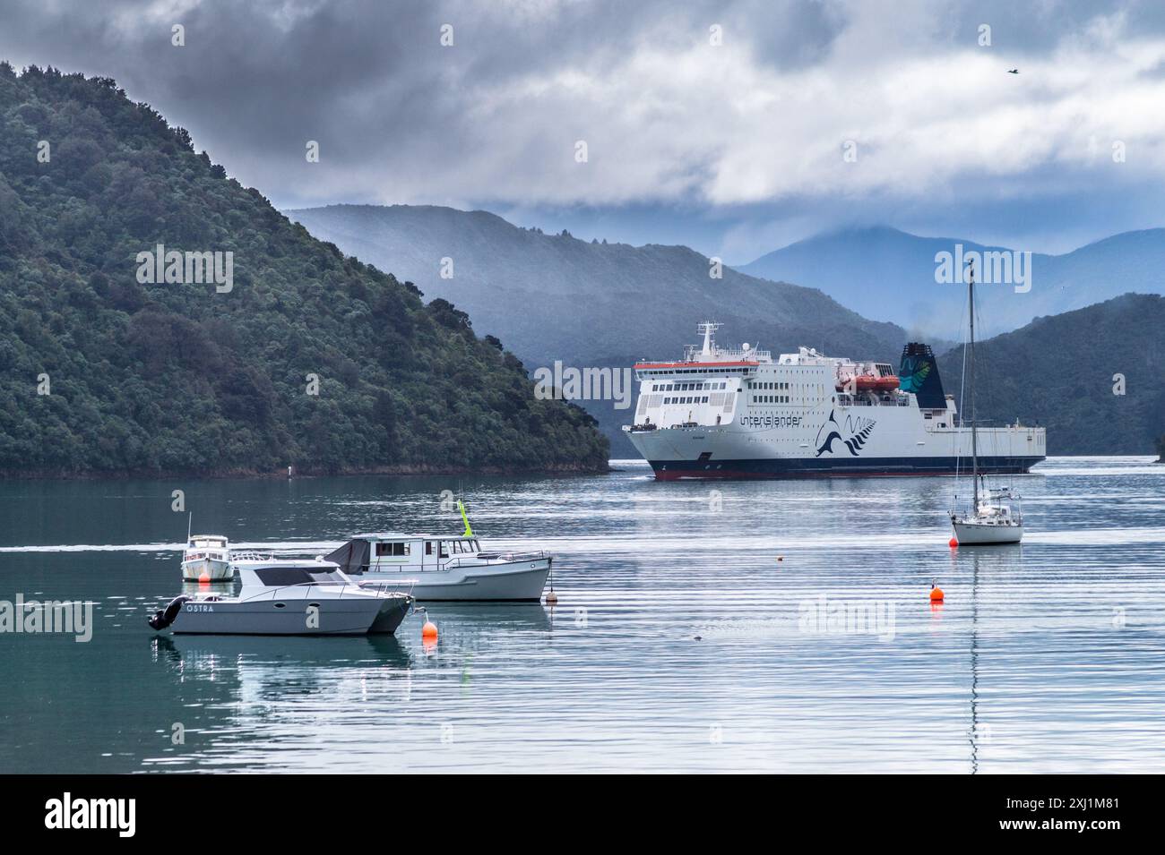 Interislander Cook Strait car ferry approaching Picton, Queen Charlotte ...