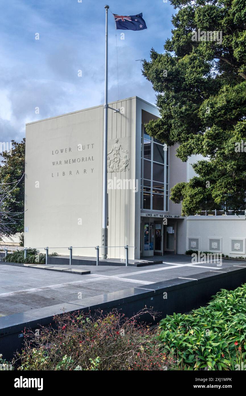 War Memorial Library, Modernist style by King, Cook & Dawson and the ...