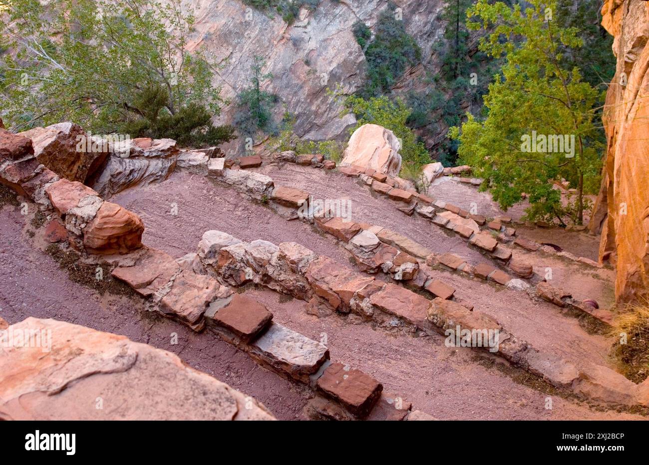 ANGELS LANDING, ZION NATIONAL PARK, SPRINGDALE, UTAH, USA: Switchbacks ...