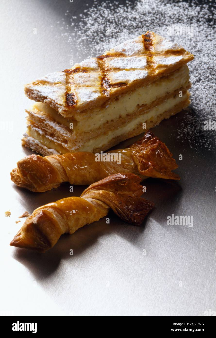 Mille-feuille and torsades (step by step: final Stock Photo - Alamy