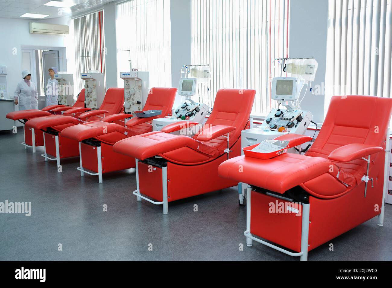 Separating apparatus laboratory hi-res stock photography and images - Alamy
