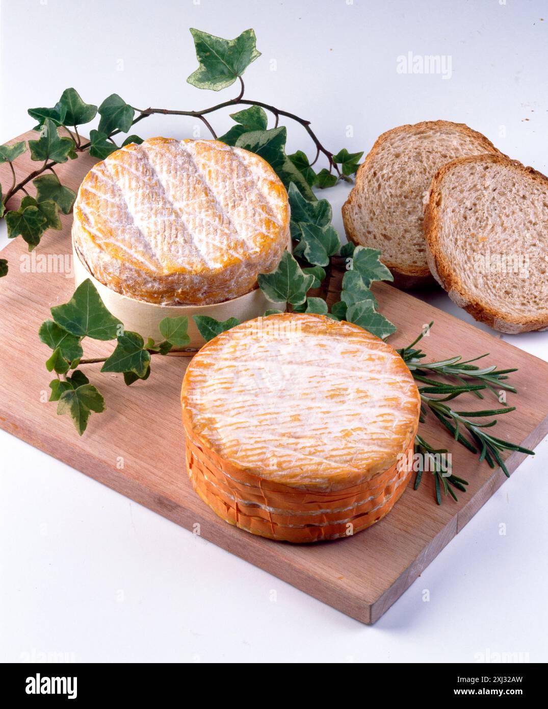 Livarot hi-res stock photography and images - Alamy