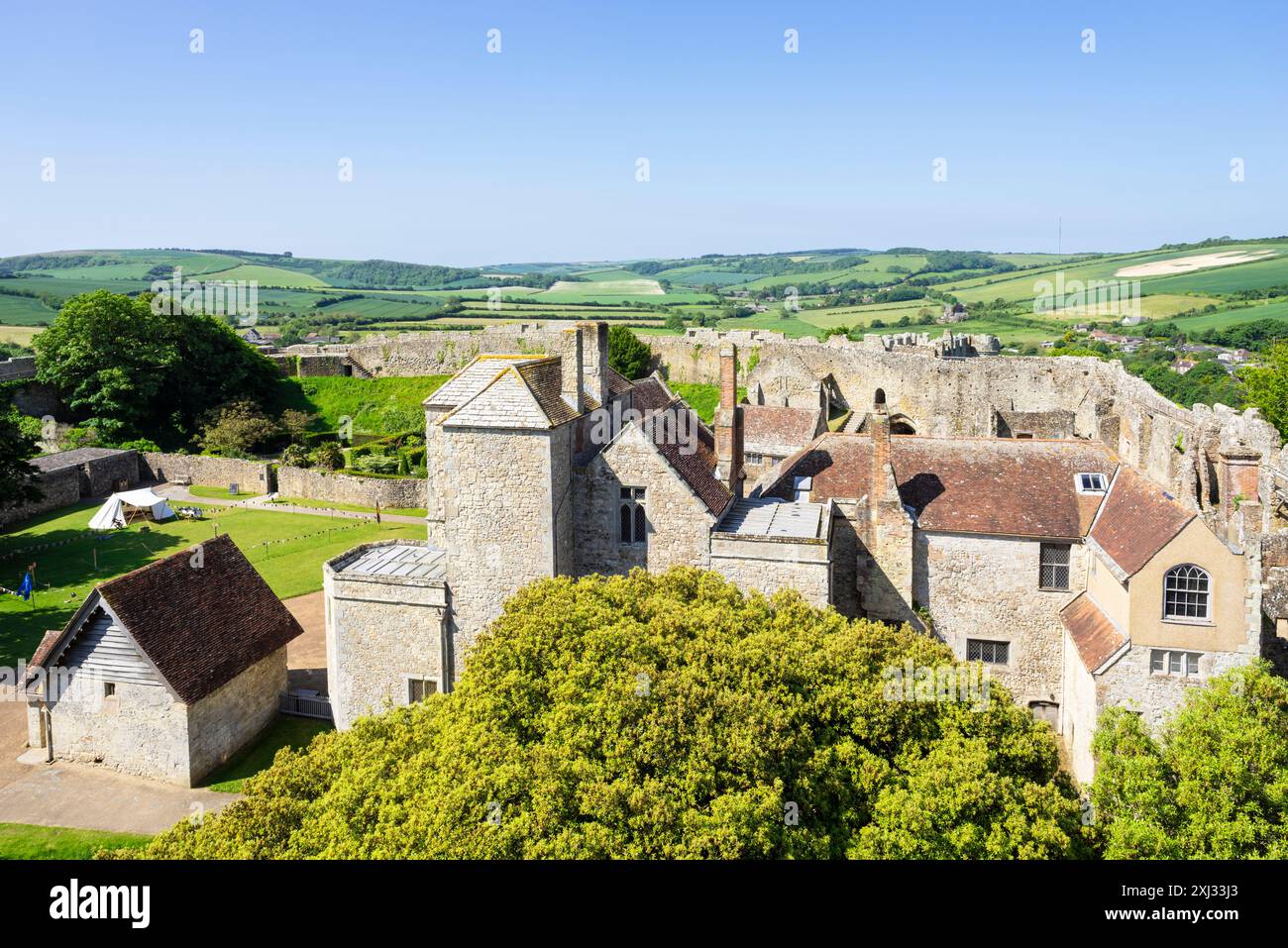 Carisbrooke Castle Isle of Wight - View of The Great Hall and Museum ...