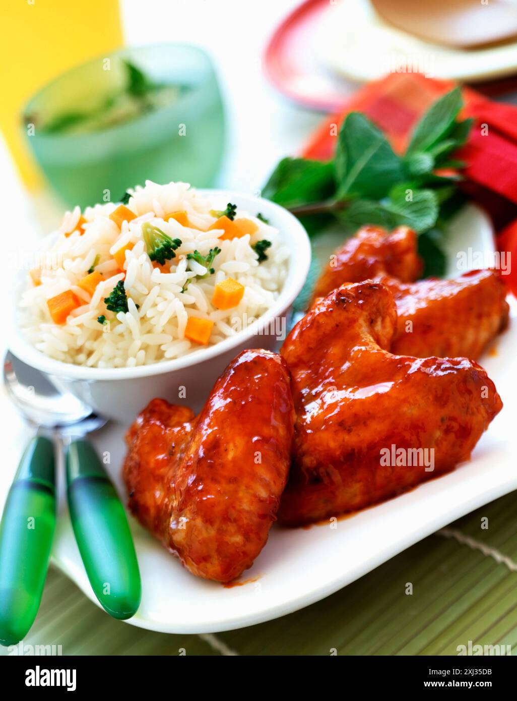 Caramelized asian hot chicken hi-res stock photography and images - Alamy