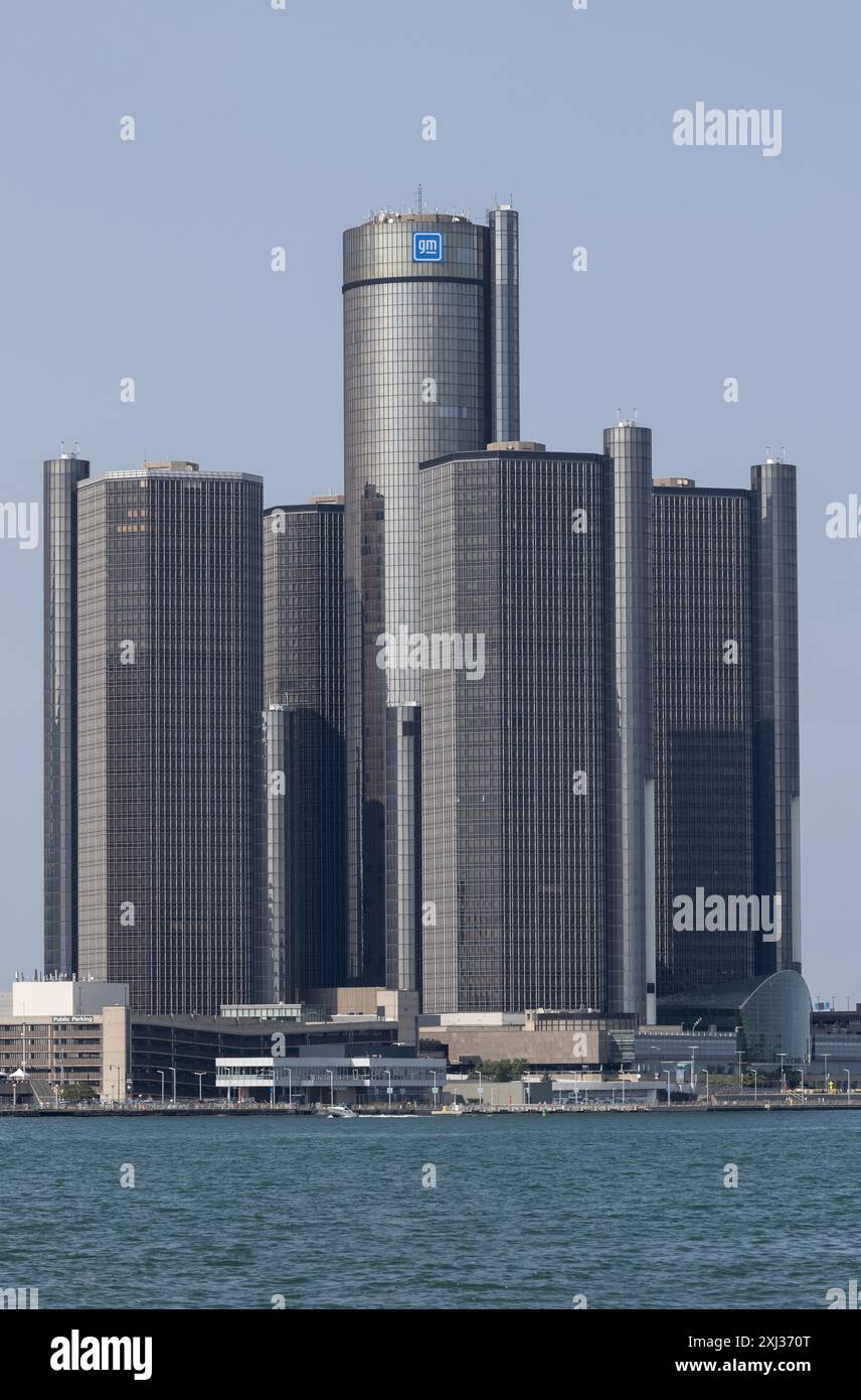 Detroit - July, 13 2024: General Motors headquarters at the Renaissance ...