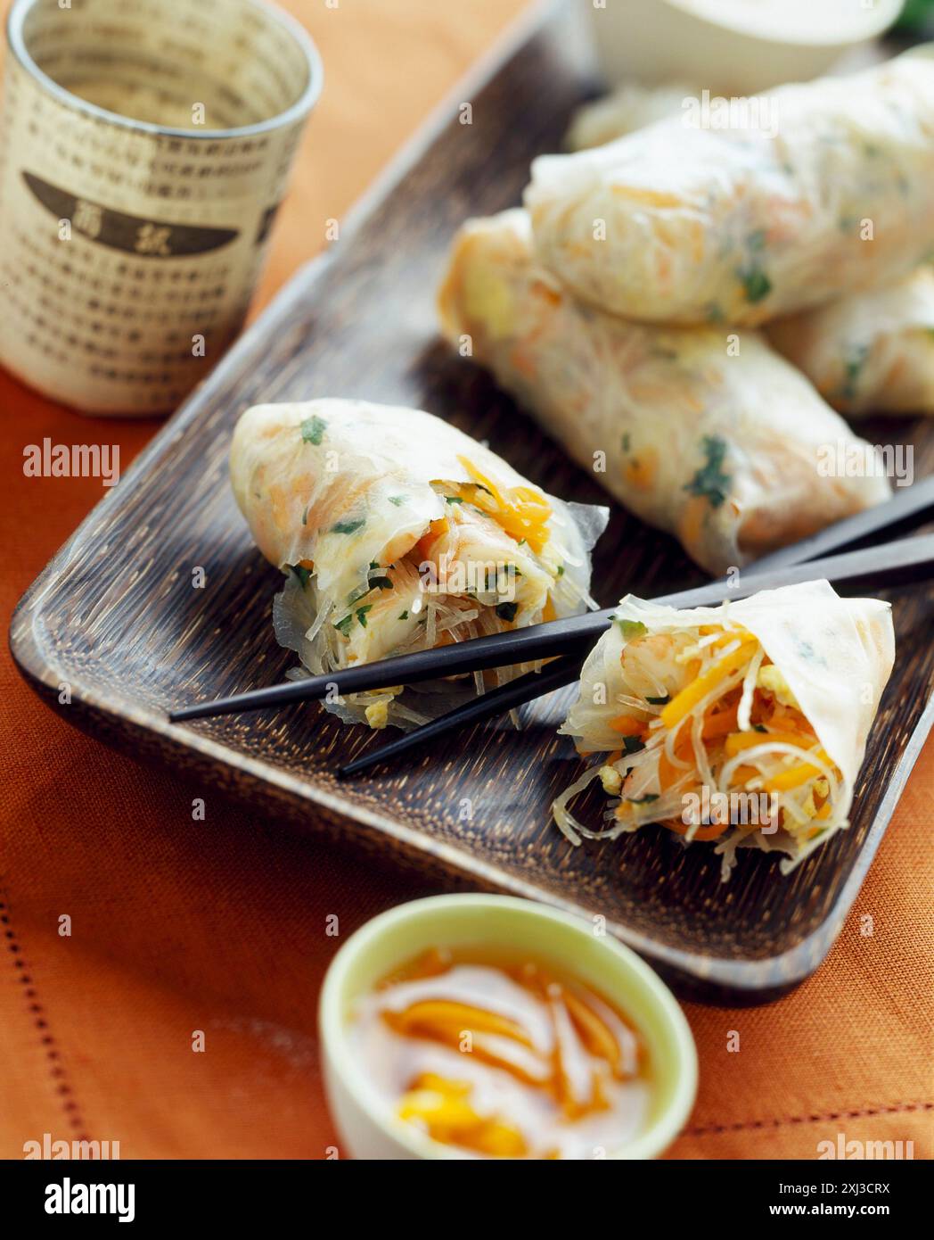Coriander and rice spring rolls hi-res stock photography and images - Alamy