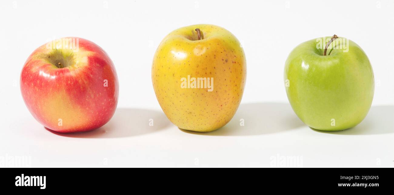 selection of apples Stock Photo - Alamy