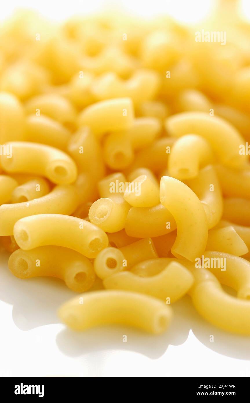 Loose pasta hi-res stock photography and images - Alamy