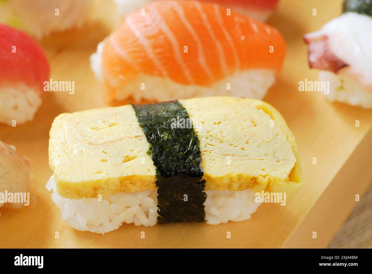 Egg sushi tamago japanese hi-res stock photography and images - Alamy