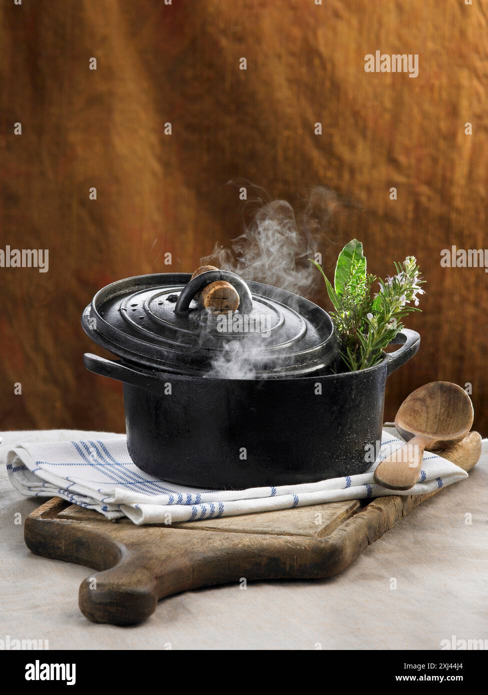 Steam casserole hi-res stock photography and images - Alamy