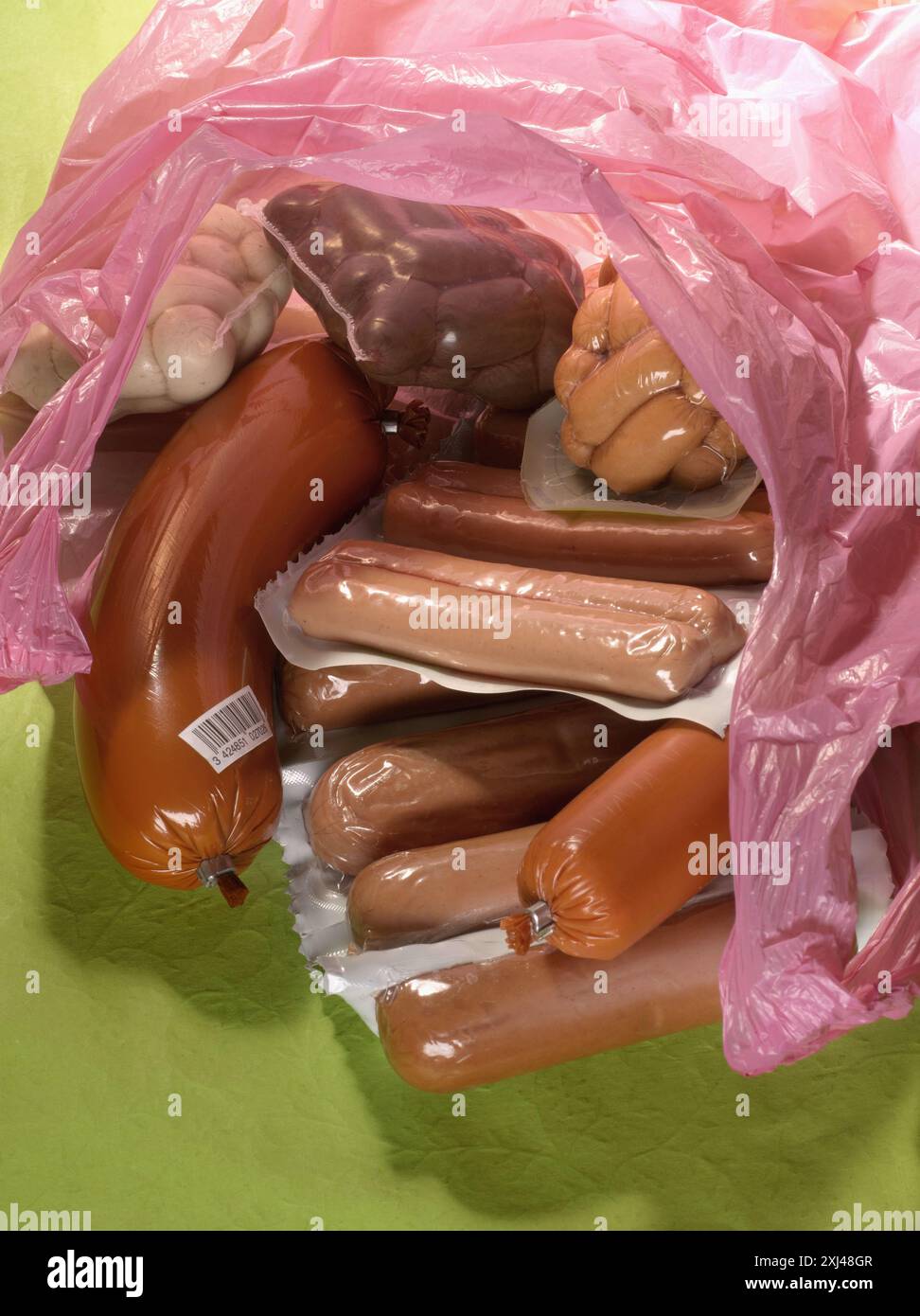 Selection of vacuum-packed sausages Stock Photo - Alamy