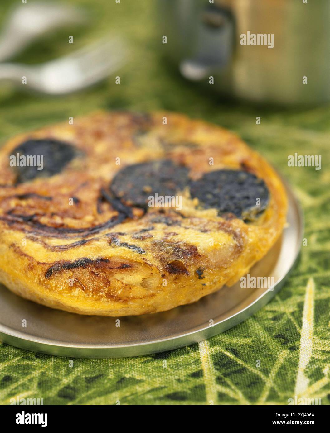 Picnic black pudding sausage hi-res stock photography and images - Alamy