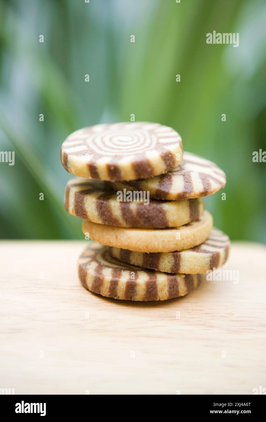 Pile chocolate biscuits hi-res stock photography and images - Alamy