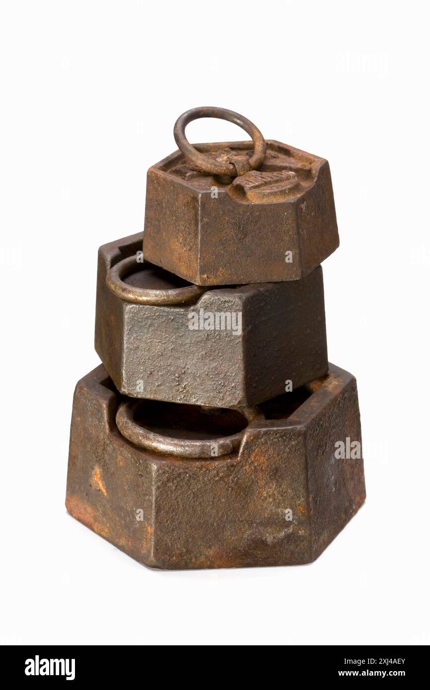 Market weights hi-res stock photography and images - Alamy