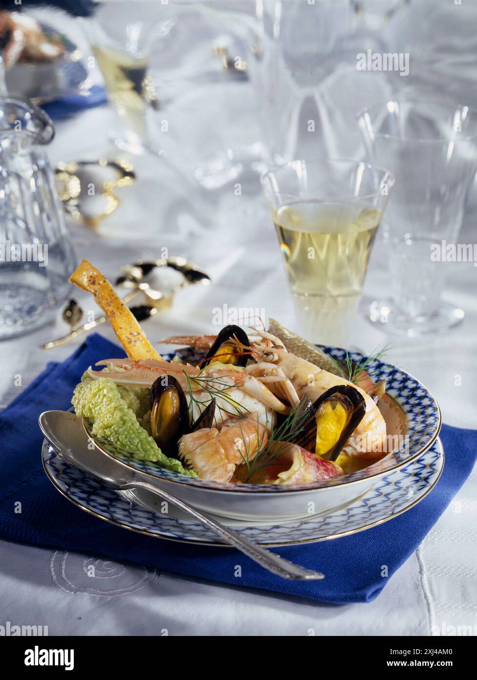 Prawn and fish soup hi-res stock photography and images - Alamy
