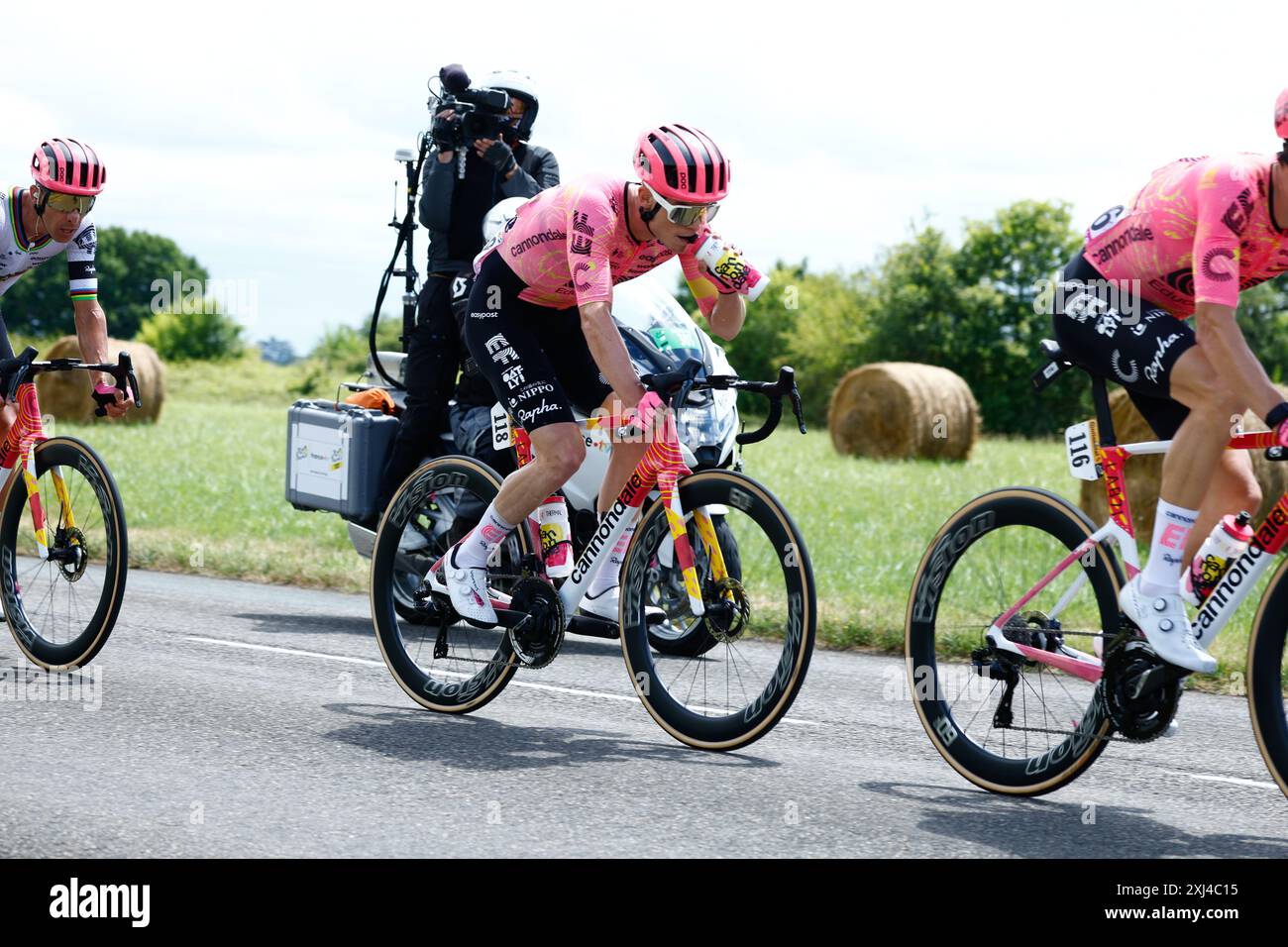 Cycling in france easy hi-res stock photography and images - Alamy