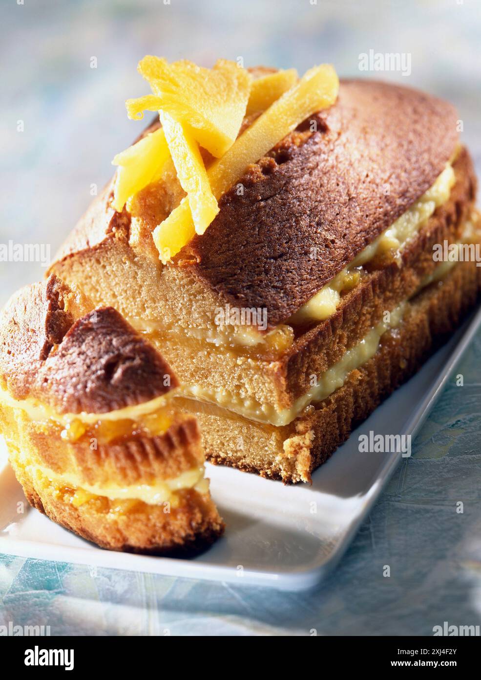 Express dish hi-res stock photography and images - Alamy