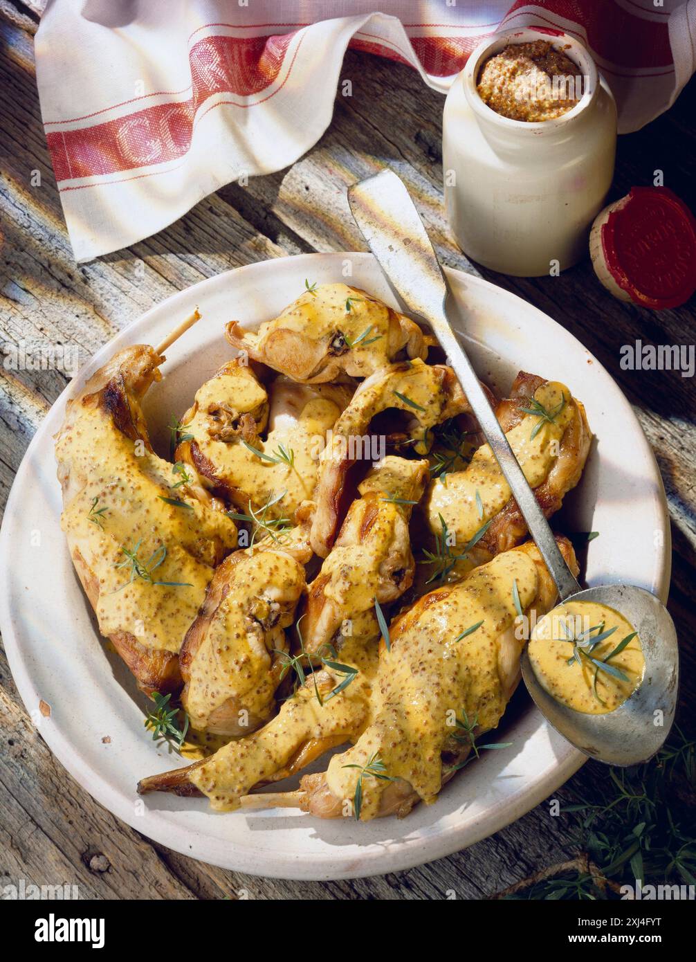 Mustard creme hi-res stock photography and images - Alamy