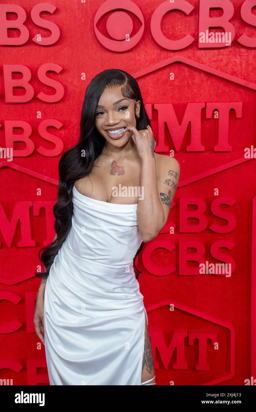 American rapper GLORILLA aka GLORIA WOODS walks the red carpet and ...
