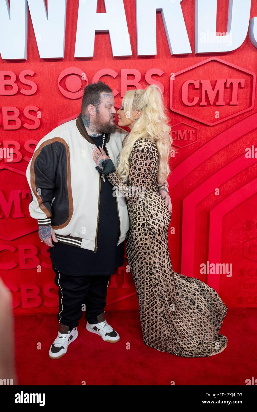 Singer JELLY ROLL and wife ALYSSA DeFORD walk the red carpet and pose ...