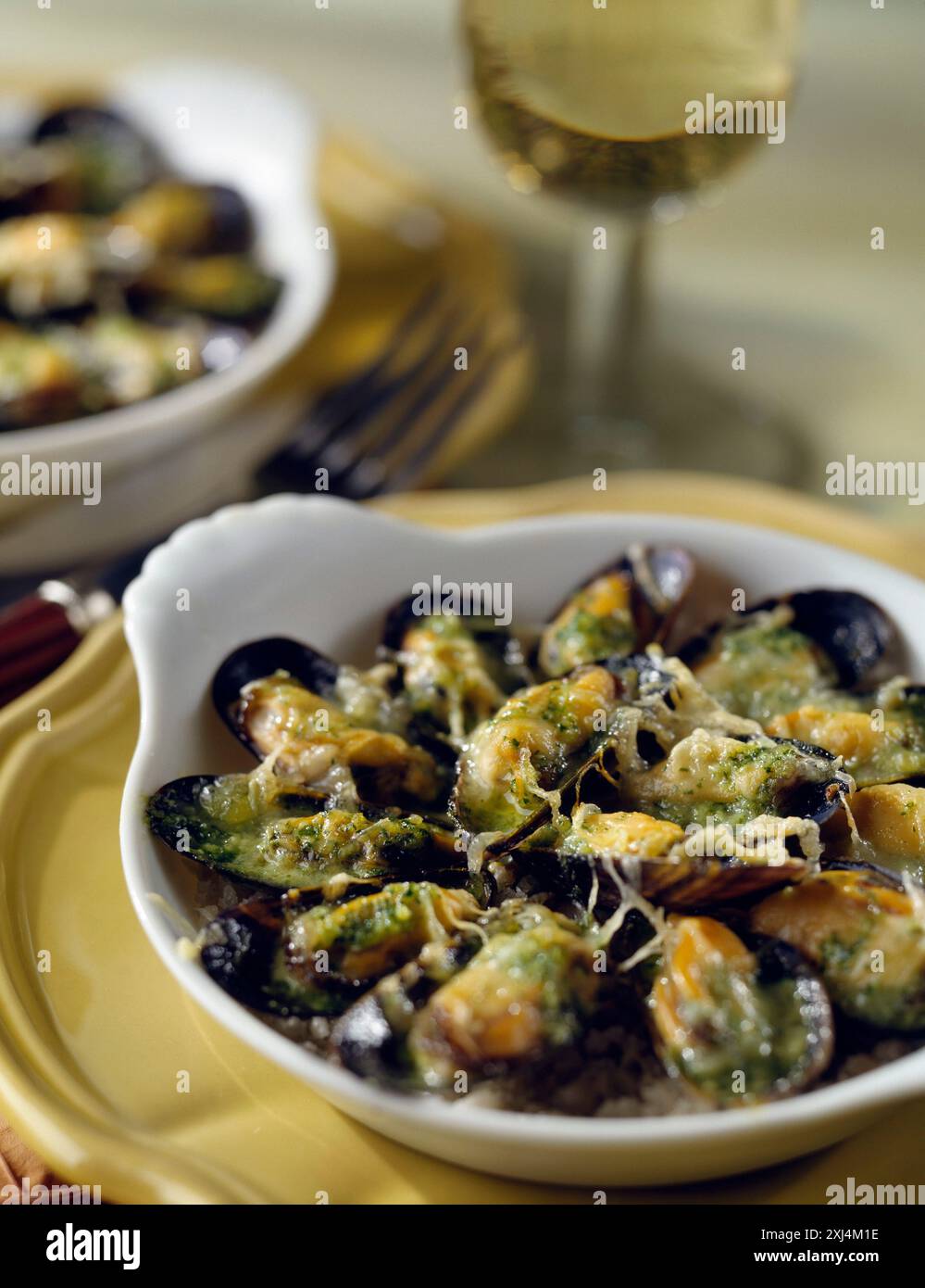Stuffed mussels with garlic and parley Stock Photo - Alamy
