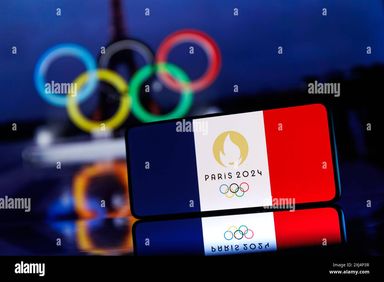 Olympic rings symbol background hi-res stock photography and images - Alamy