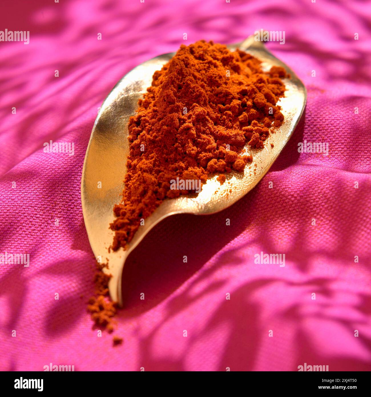 Ground mild red pepper Stock Photo - Alamy