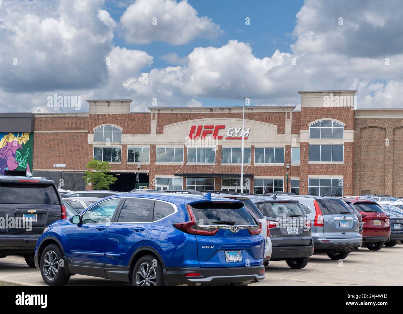 UFC gym in a suburban Chicago shopping mall Stock Photo - Alamy