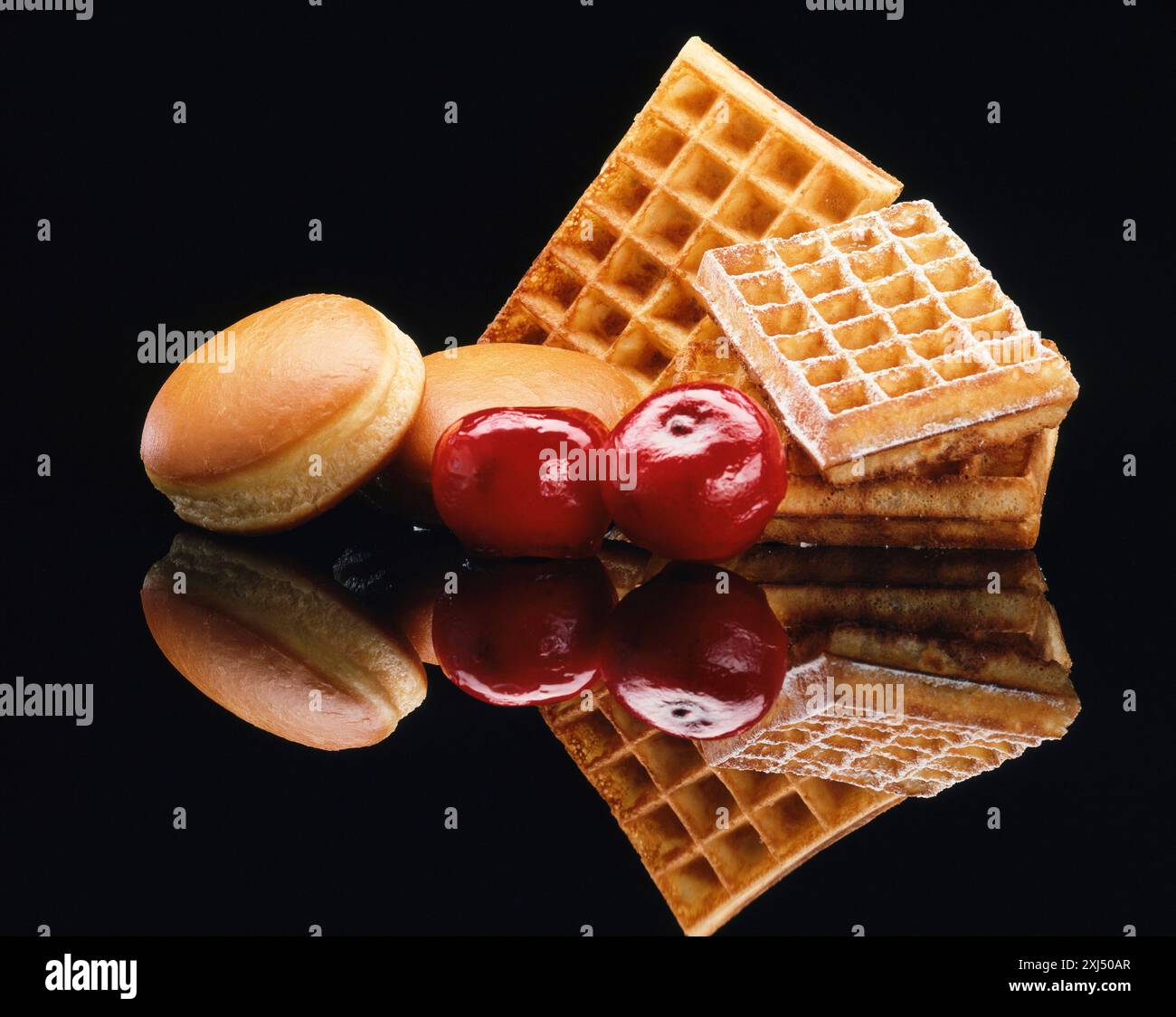 Selection of teatime food Stock Photo - Alamy