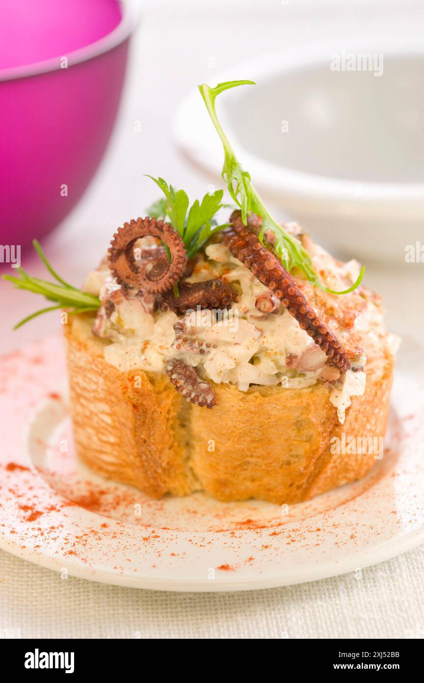 Octopus chopped hi-res stock photography and images - Alamy