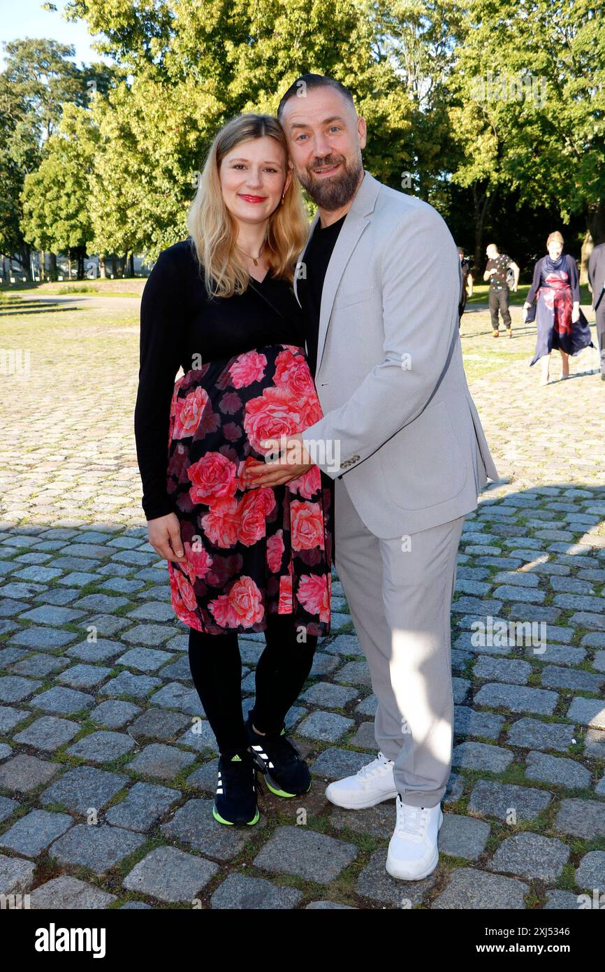 Citizen Lars Dietrich and his pregnant partner Hannah Baus arriving for ...