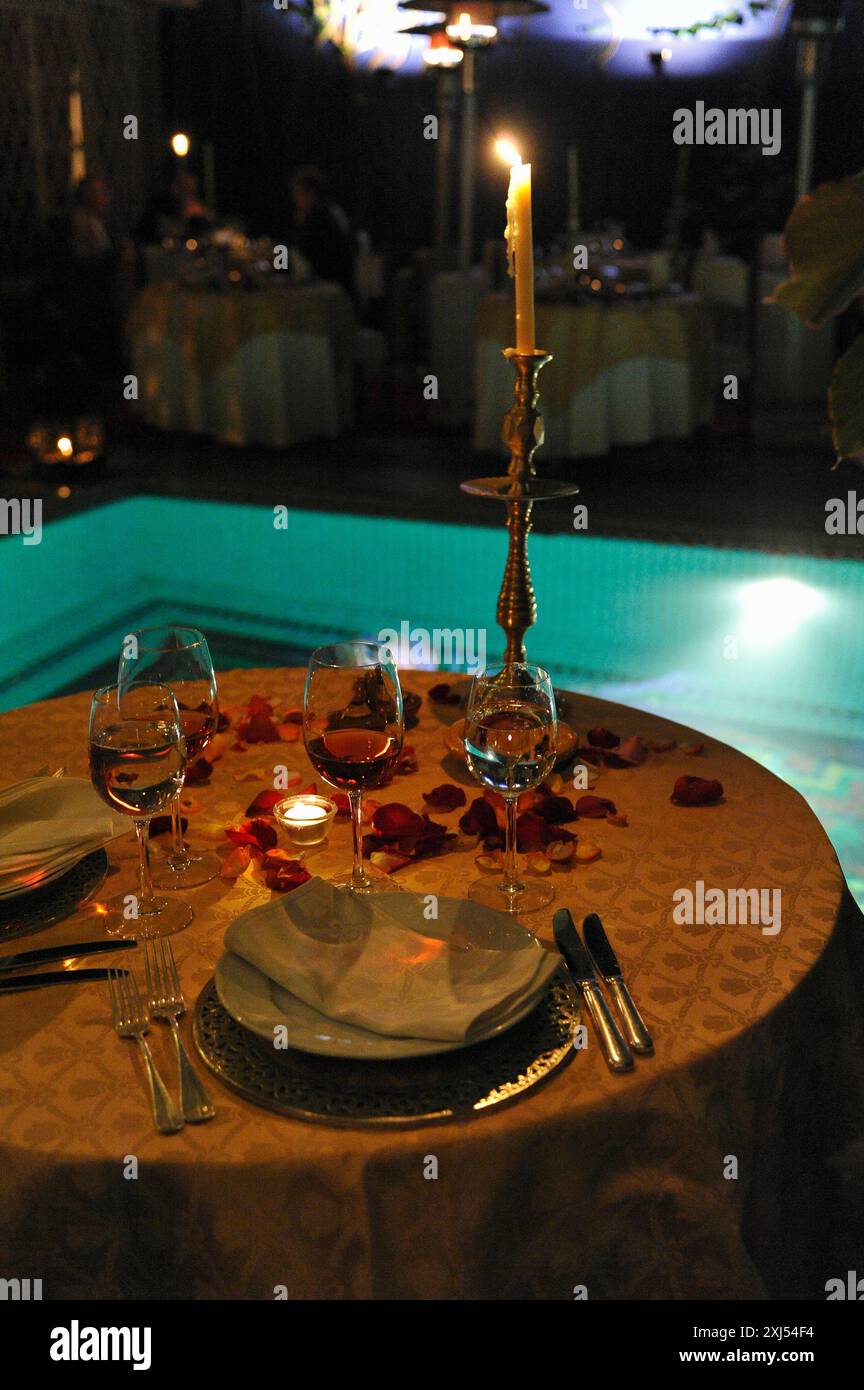 Table at the Dar Moha restaurant in Marrakech Stock Photo - Alamy
